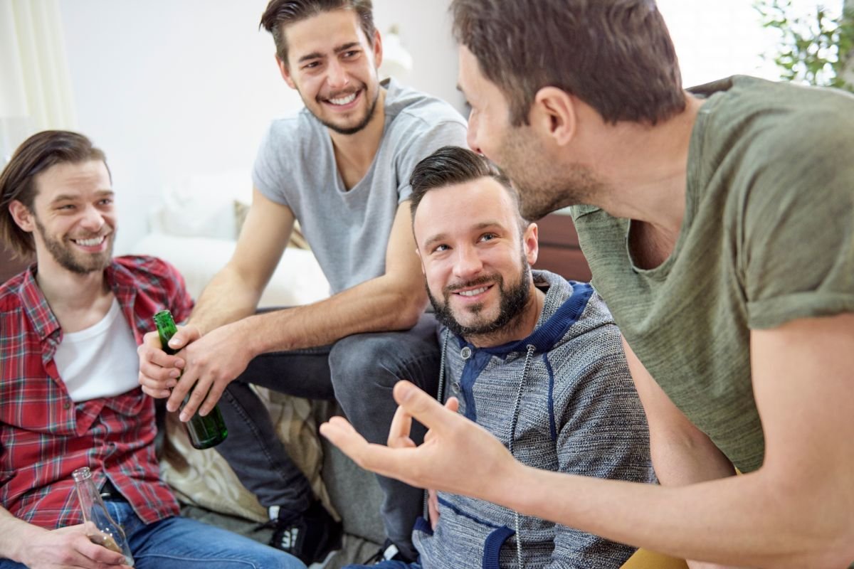 71 nomes para grupo de amigos no WhatsApp para todos os estilos